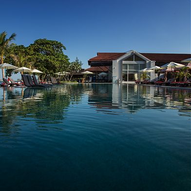 Welcome to Queenco hotel & casino